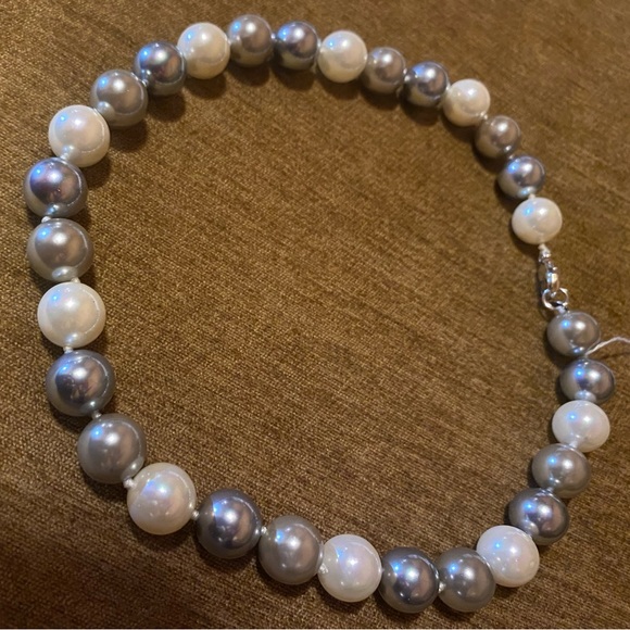 Jewelry | Vintage Luc 925 Cn Chunky Tricolored Faux Pearl Necklace ...